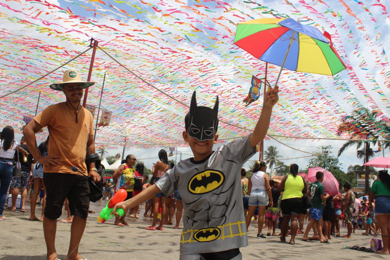 Programação do Banho de Frevo Infantil anima as crianças no Carnaval de ...