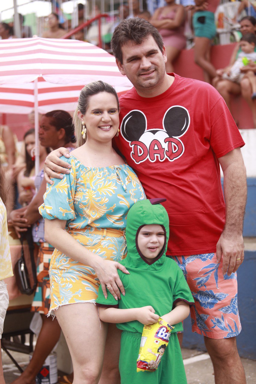 Programação do Banho de Frevo Infantil anima as crianças no Carnaval de ...